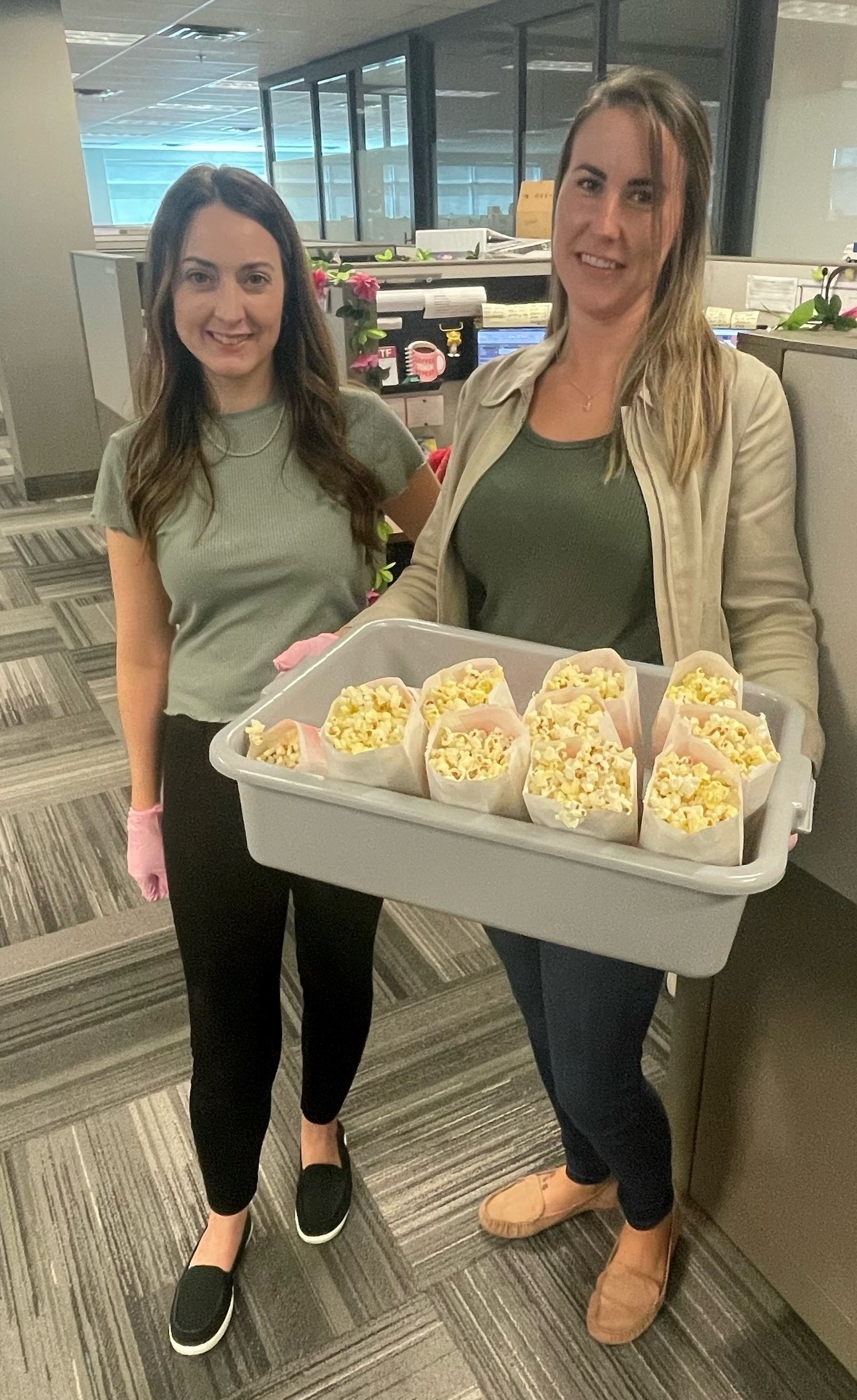 Make it a Munn Insurance career - Positions currently available.